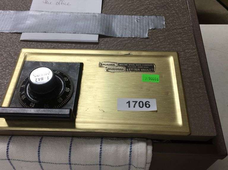 Meilink Hercules letter vault, used condition, includes combination ...