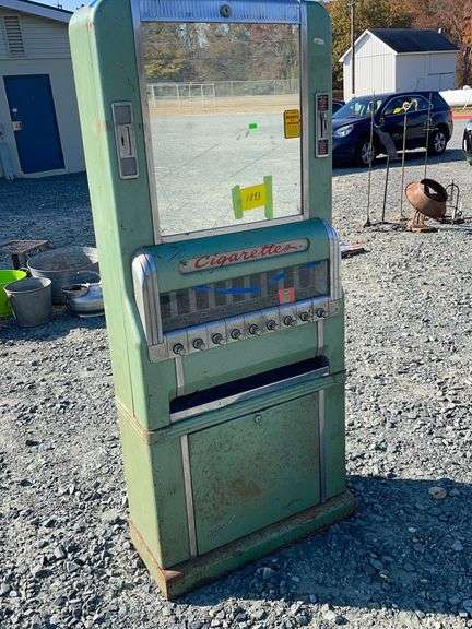vintage cigarette vending machine - Dixon's Auction at Crumpton