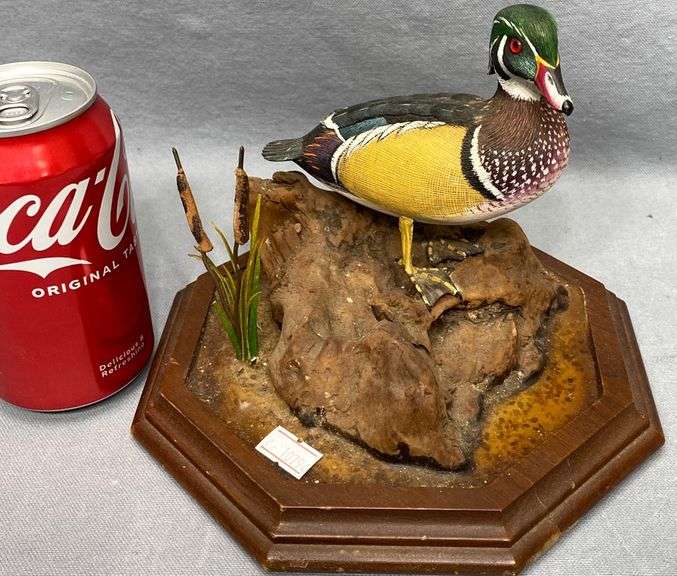 Larry Tawes Sr miniature wood duck sculpture - Dixon's Auction at Crumpton