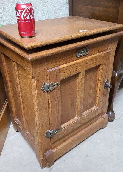 White Clad oak end table - Dixon's Auction at Crumpton