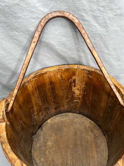 Primitive staved wood well bucket - Dixon's Auction at Crumpton