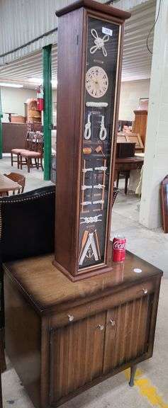 Nautical themed clock - Dixon's Auction at Crumpton