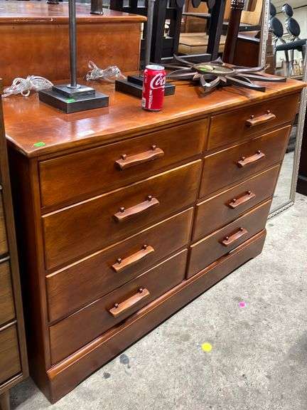 Cushman MCM maple double dresser - Dixon's Auction at Crumpton