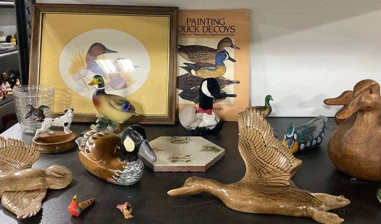 Collection of Duck related Home Decor - Dixon's Auction at Crumpton