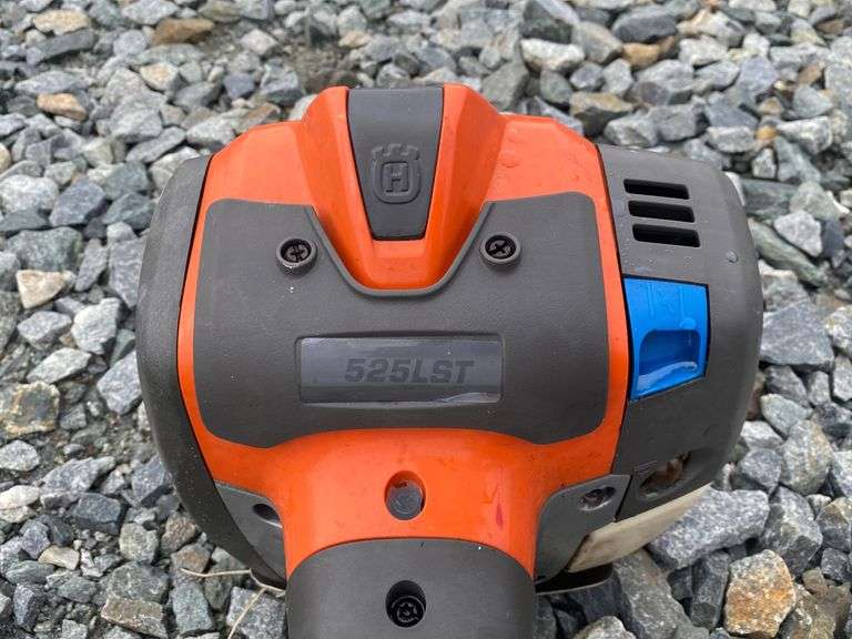 Husqvarna 525 LST Weedwhacker trimmer - Dixon's Auction at Crumpton