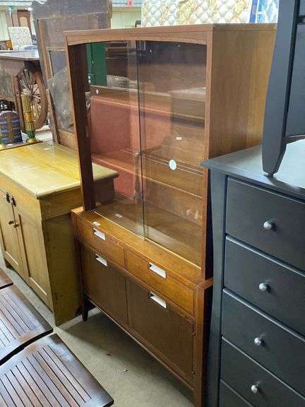 Basic-Witz MCM one-piece hutch - Dixon's Auction at Crumpton