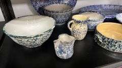 Lot 12 Spatterware pottery Bowls etc - Dixon's Auction at Crumpton