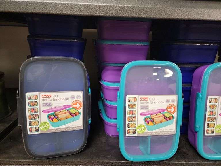 Lot 30 Bento Box Divided Lunch Boxes - Dixon's Auction at Crumpton