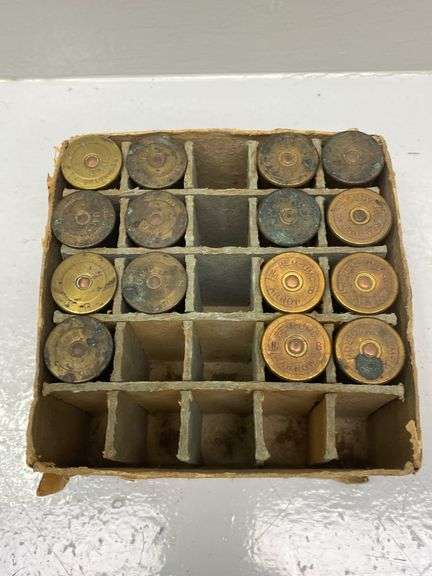 Assortment 8 gauge brass and fiber shells, some loaded some not - Dixon ...