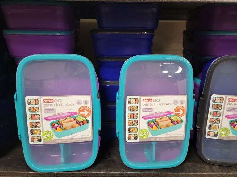 Lot 30 Bento Box Divided Lunch Boxes - Dixon's Auction at Crumpton