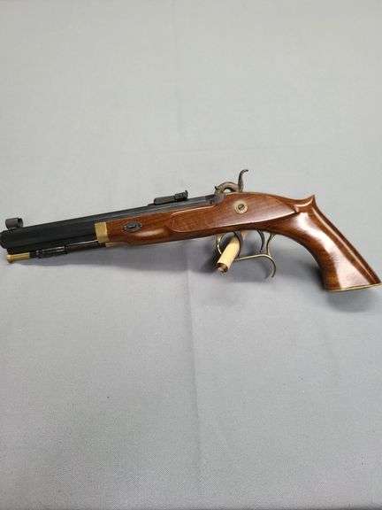 THOMPSON CENTER 45 CALIBER PERCUSSION PISTOL - Dixon's Auction at Crumpton