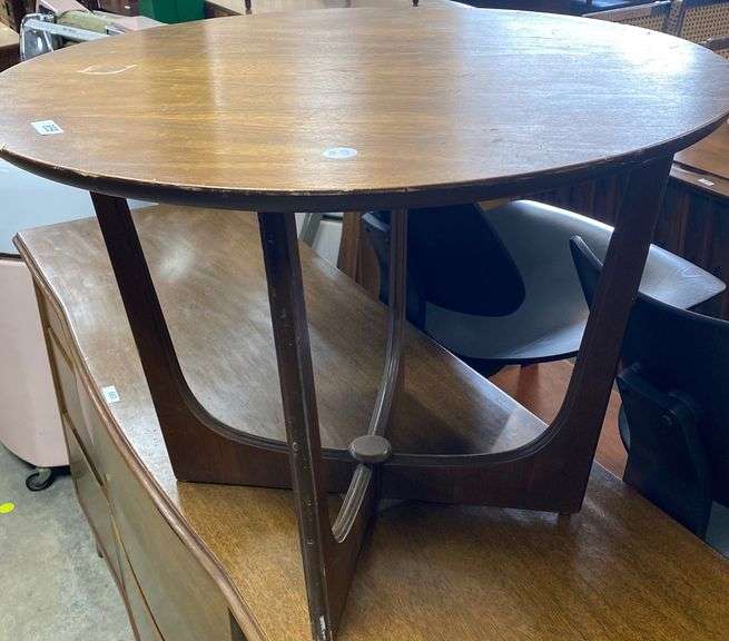 MCM round end table, finish wear - Dixon's Auction at Crumpton