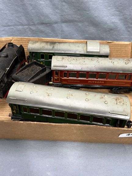 Vintage Marklin train set - Dixon's Auction at Crumpton