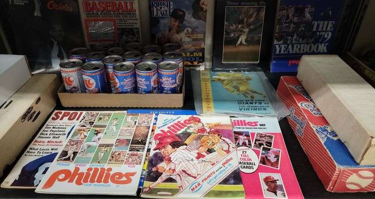 Lot Vintage Sports Memorabilia, Baseball Cards, Phillies Programs etc ...