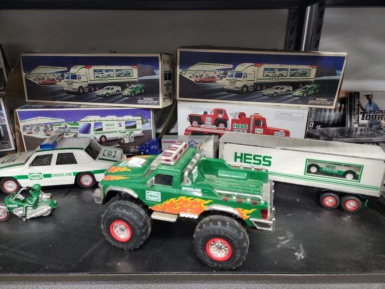 Lot Vintage Hess Trucks - Dixon's Auction at Crumpton