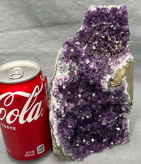 Crystal mineral specimen - Dixon's Auction at Crumpton