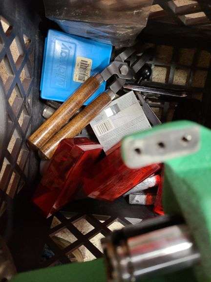 Redding 7 stage reloading press with accessories - Dixon's Auction at ...