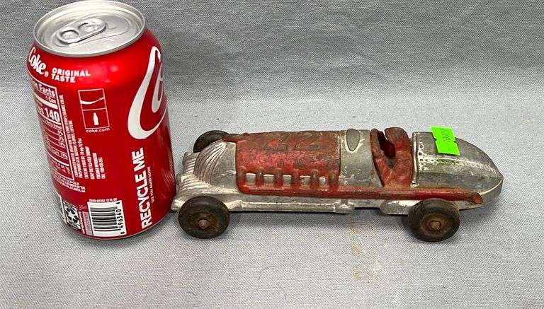 VIntage cast iron & slush metal race car toy - Dixon's Auction at Crumpton