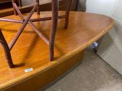 MCM table - Dixon's Auction at Crumpton