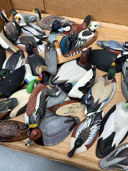 Franklin Mint Ducks of North America miniature decoy collection - Dixon ...
