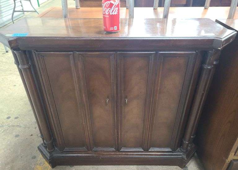 Et. Cetera by Drexel MCM console - Dixon's Auction at Crumpton