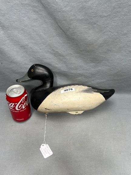 Madison Mitchell drake bluebill decoy - Dixon's Auction at Crumpton