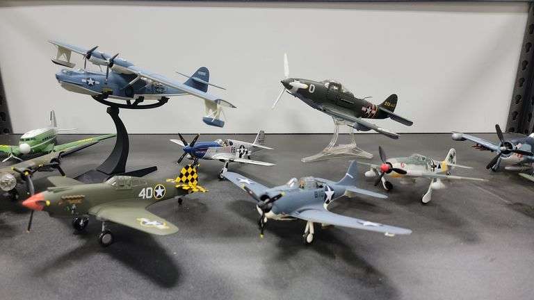 Collection of Military Airplane Models - Dixon's Auction at Crumpton