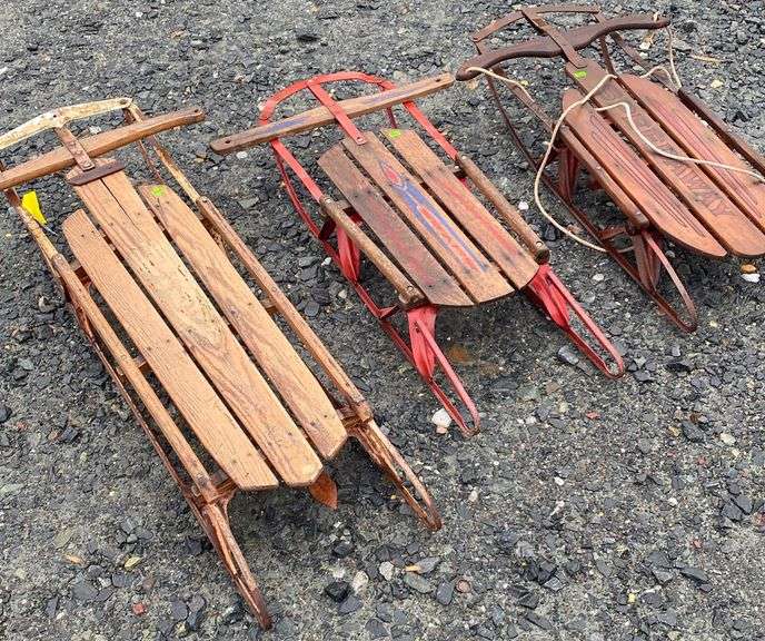 3 vintage sleds - Dixon's Auction at Crumpton
