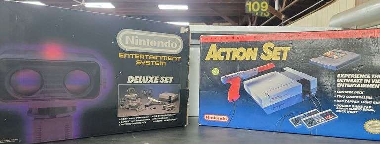 Vintage Nintendo Action Set & Deluxe Set w/ Original Boxes - Dixon's ...