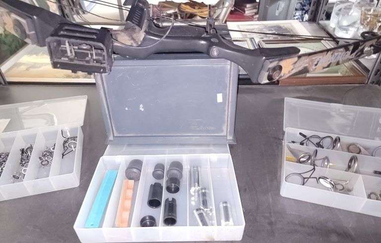 Browning Boss Vortex Compound Bow + Accessories - Dixon's Auction at ...