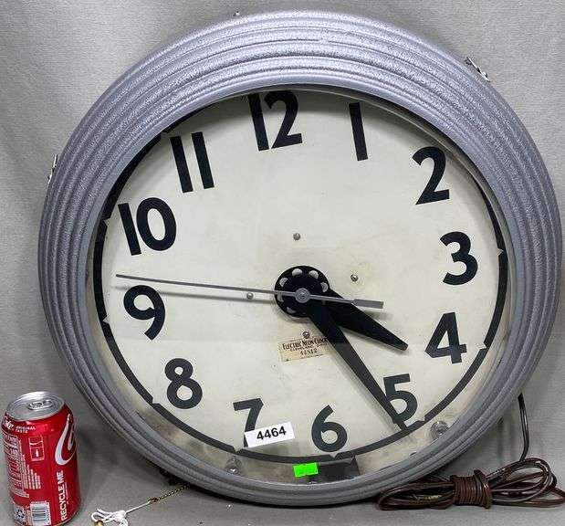 Art Deco Electric Neon Clock Co. neon clock - Dixon's Auction at Crumpton