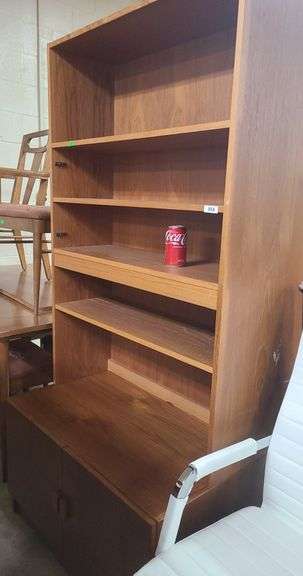 MCM-style teak bookcase - Dixon's Auction at Crumpton