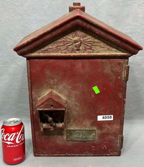 Antique cast iron fire box - Dixon's Auction at Crumpton