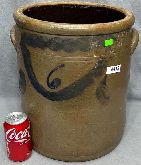 Antique 6 gallon blue decorated stoneware crock - Dixon's Auction at ...