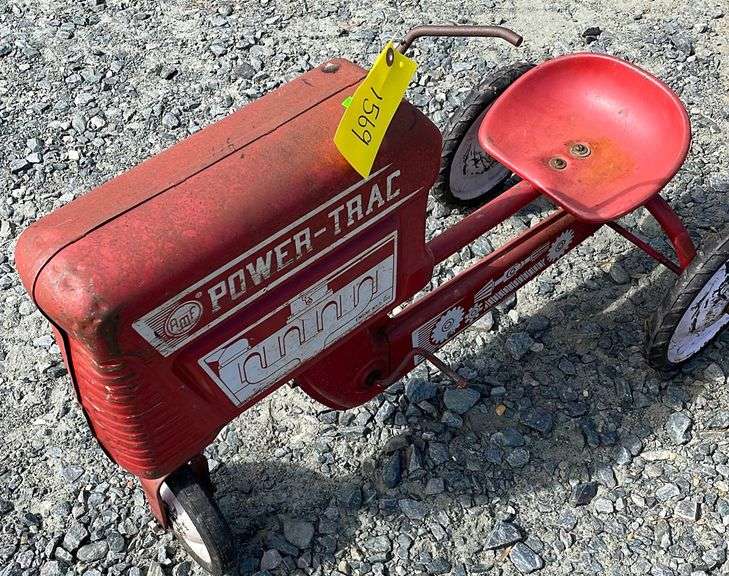 vintage pedal tractor missing steering wheel - Dixon's Auction at Crumpton