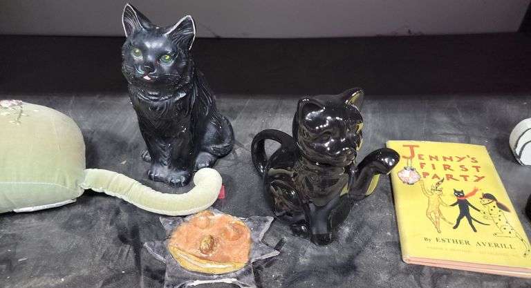 Cat Lot, Figurines, Stuffed Animal, Framed Photo Etc - Dixon's Auction ...