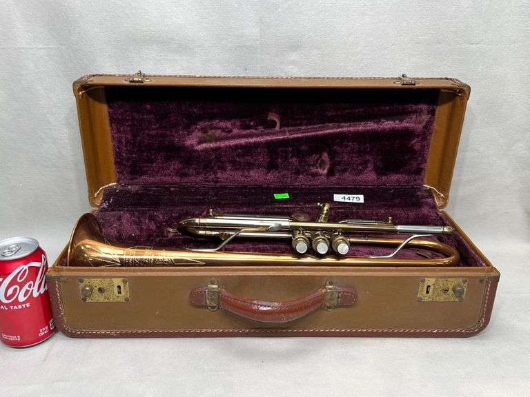 Harry Pedler & Sons American Triumph trumpet with case - Dixon's ...