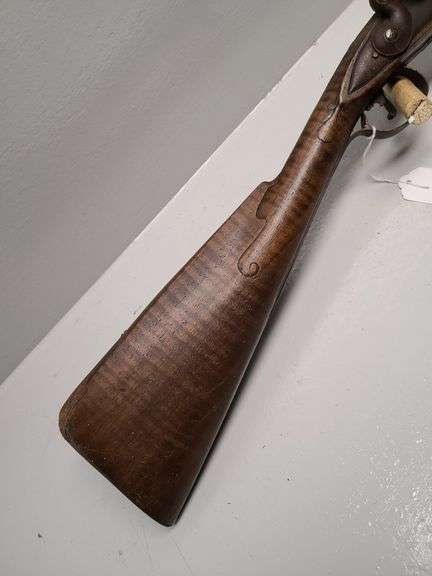 NON REGULATED FLINTLOCK MUSKET FUSILLE STYLE REPRODUCTION - Dixon's ...