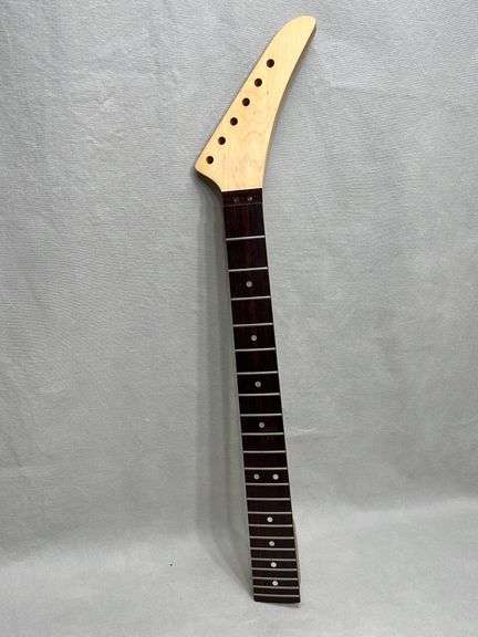 Warmoth Kramer style neck - Dixon's Auction at Crumpton