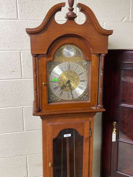 Modern grandmother's clock - Dixon's Auction at Crumpton