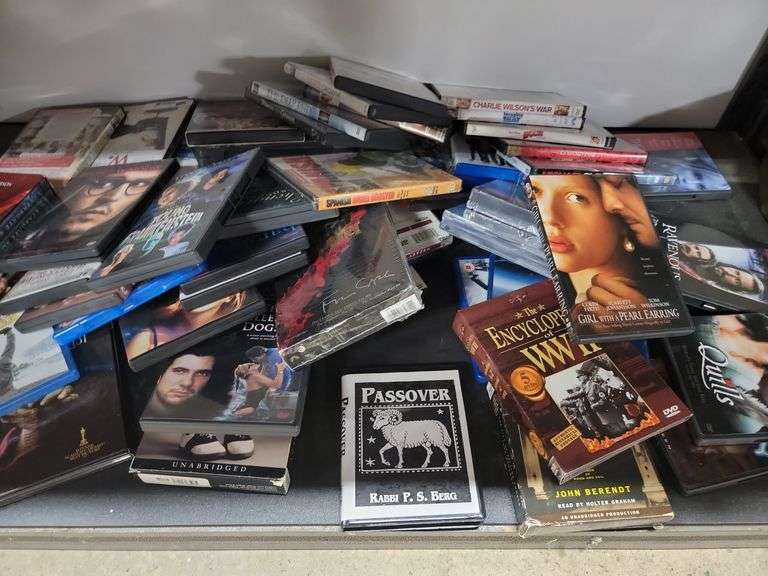 Lot DVD Movies - Dixon's Auction at Crumpton