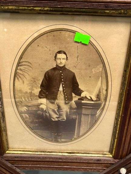 (2) Framed Civil War Soldier Portraits in Antique Frames - Dixon's ...