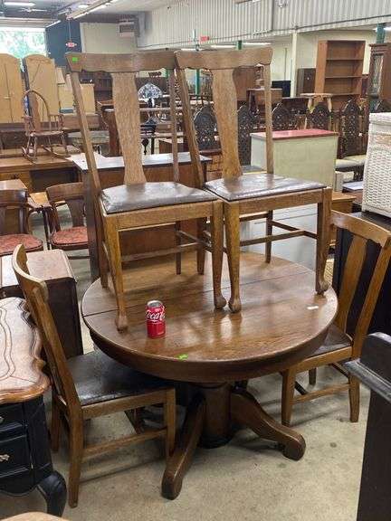 Antique oak table and t-back chairs - Dixon's Auction at Crumpton