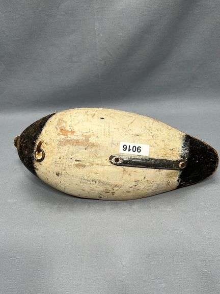 Sam Barnes Havre de Grace MD canvasback duck decoy in original paint ...
