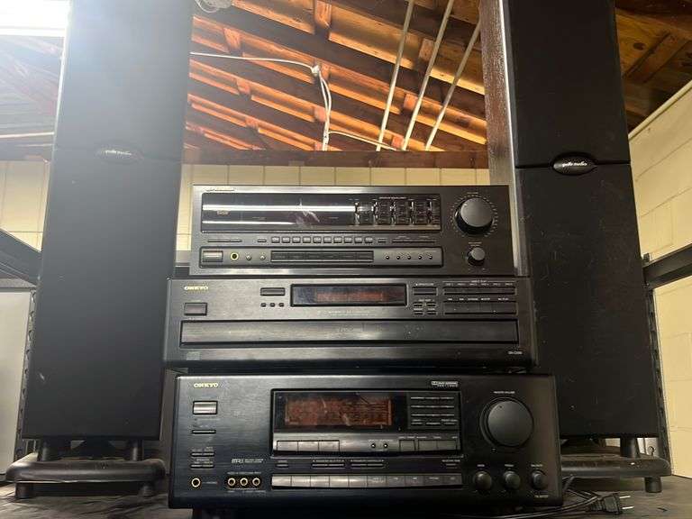 Onkyo Stereo Receiver, CD Player & Amplifier - Dixon's Auction at Crumpton