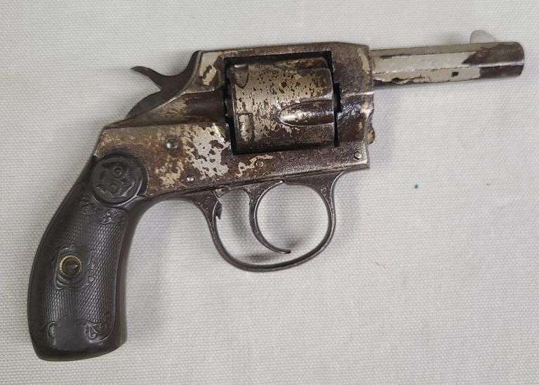 [REGULATED] IVER JOHNSON MODEL 1900 REVOLVER OFFERED IN 32 S&W LOW ...