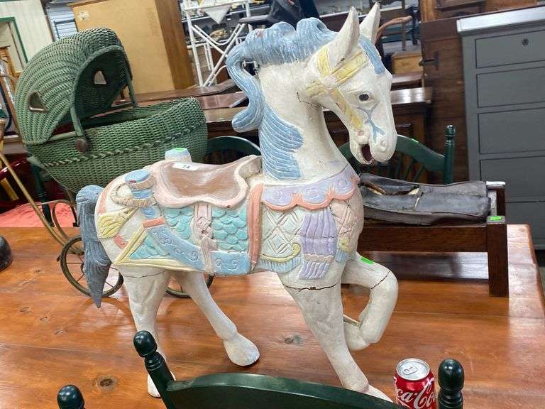 Carved miniature carousel horse - Dixon's Auction at Crumpton