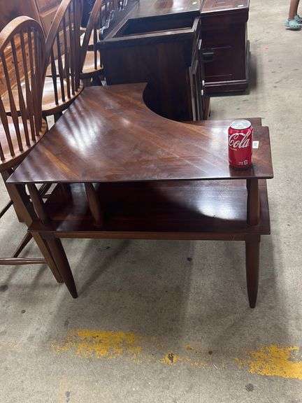 MCM cherry corner table, minor wear - Dixon's Auction at Crumpton