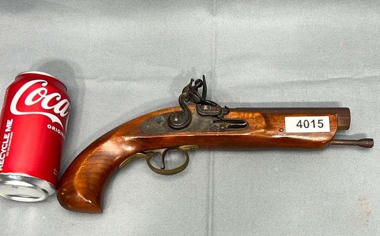 Reproduction black powder pistol - Dixon's Auction at Crumpton