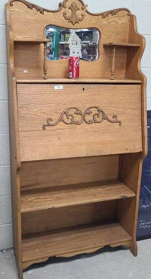 Antique oak larkin desk, imperfections - Dixon's Auction at Crumpton